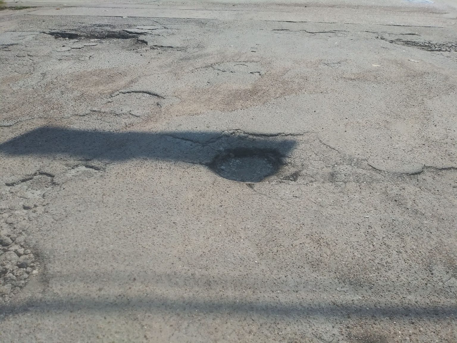 Commercial Asphalt And Pothole Repair - American Paving