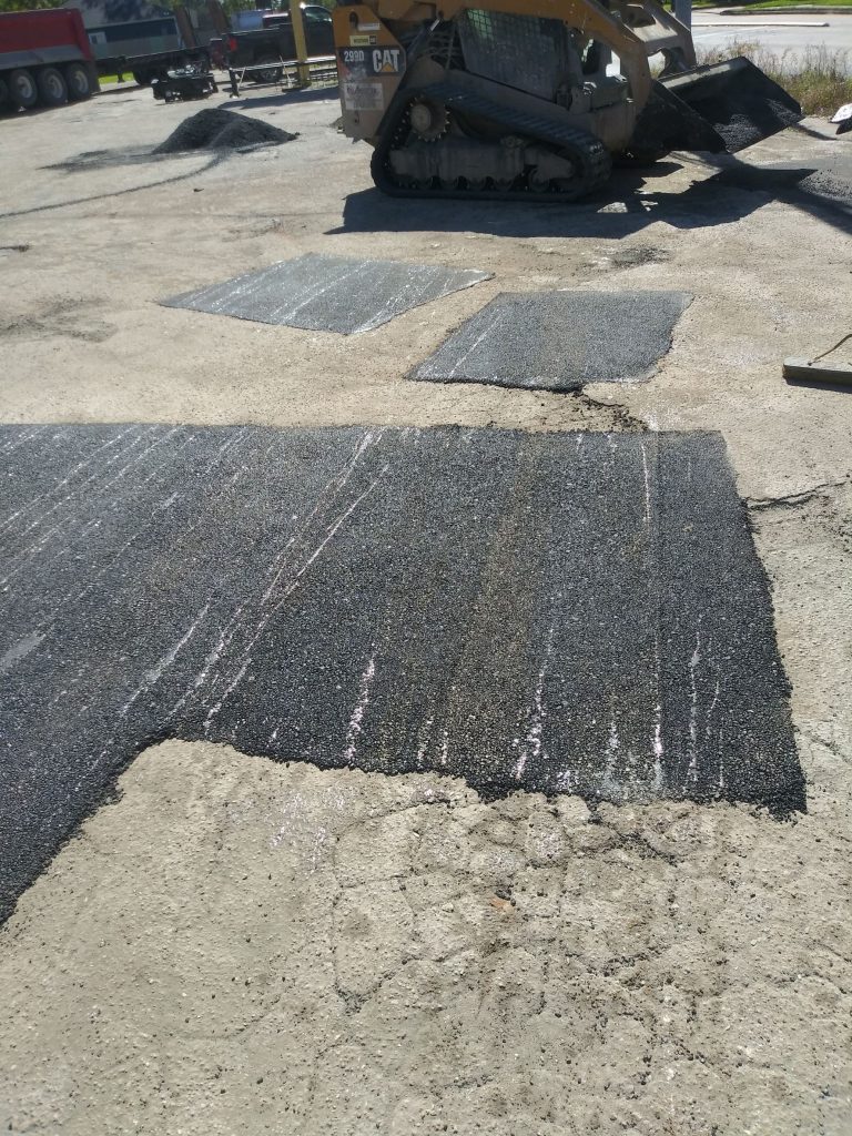 Commercial Asphalt And Pothole Repair - American Paving