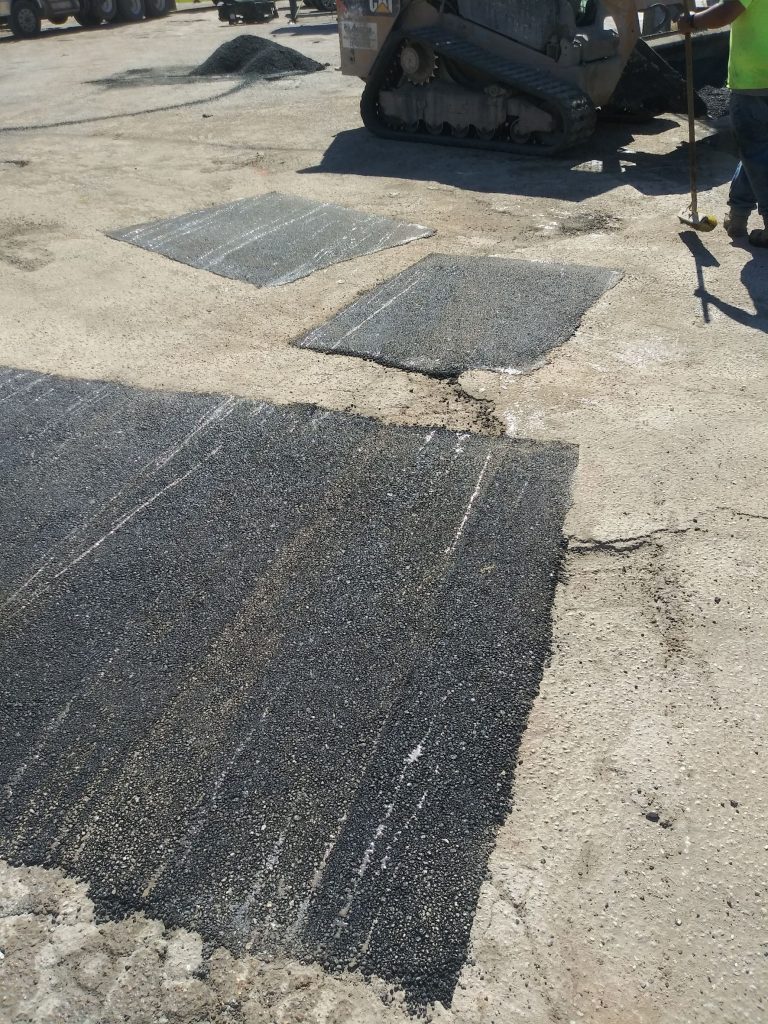 Commercial Asphalt And Pothole Repair - American Paving