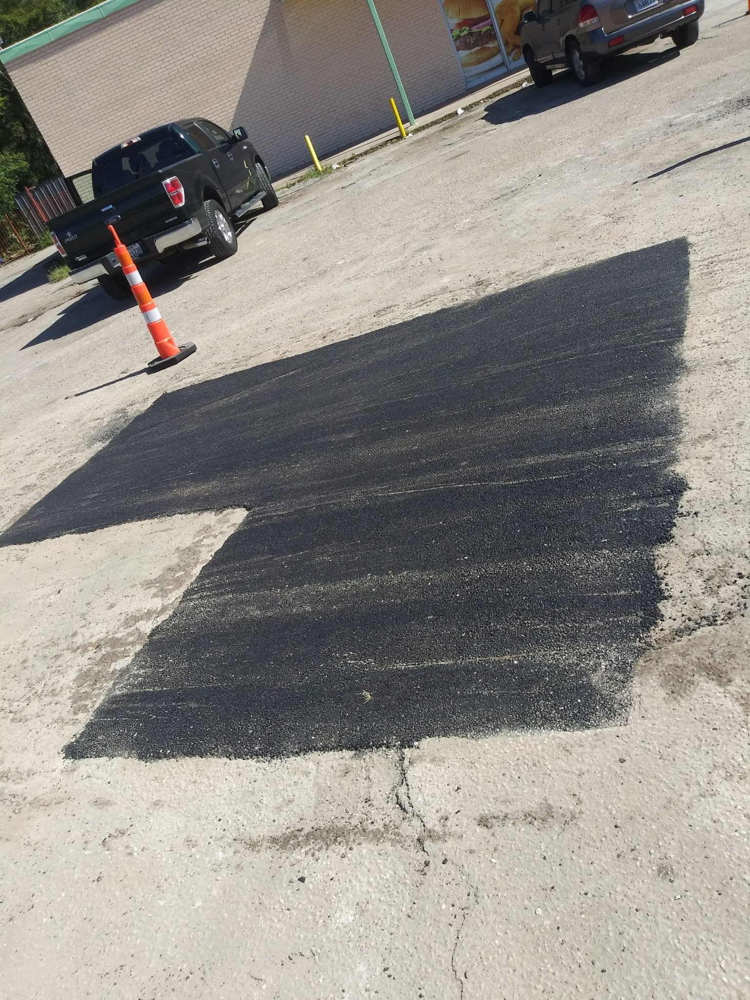 Commercial Asphalt And Pothole Repair - American Paving